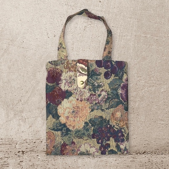 Bags | Vintage Tapestry Tote Bag Purse Shoulder Satchel Grapes Flowers ...